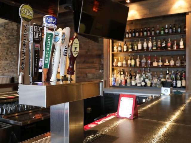 Parlay Lounge | Restaurant & Bar | Washington, PA | Eat. Drink. Parlay