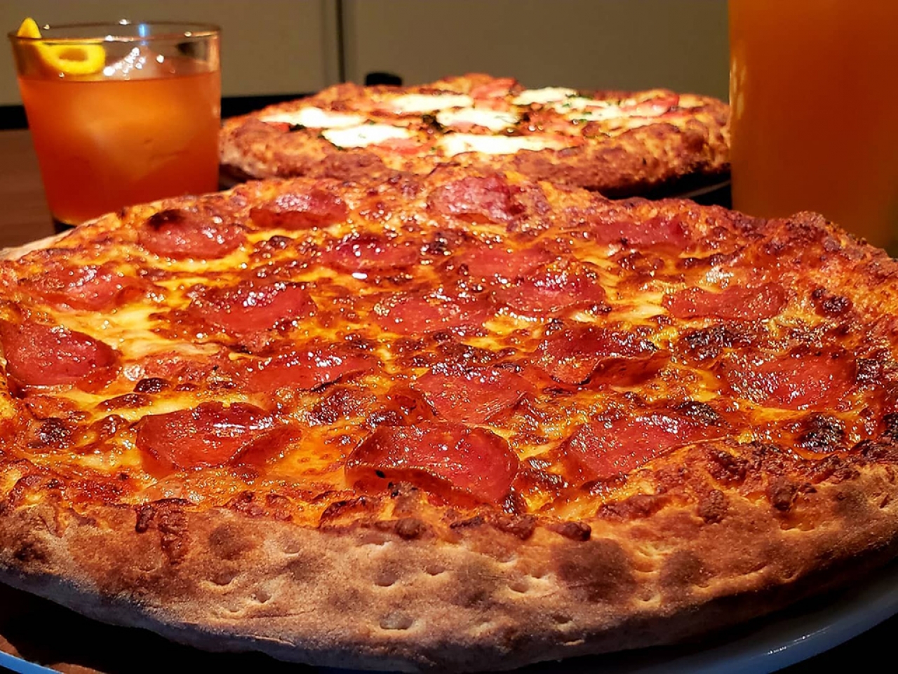 Parlay Lounge | Restaurant & Bar | Washington, PA | Eat. Drink. Parlay